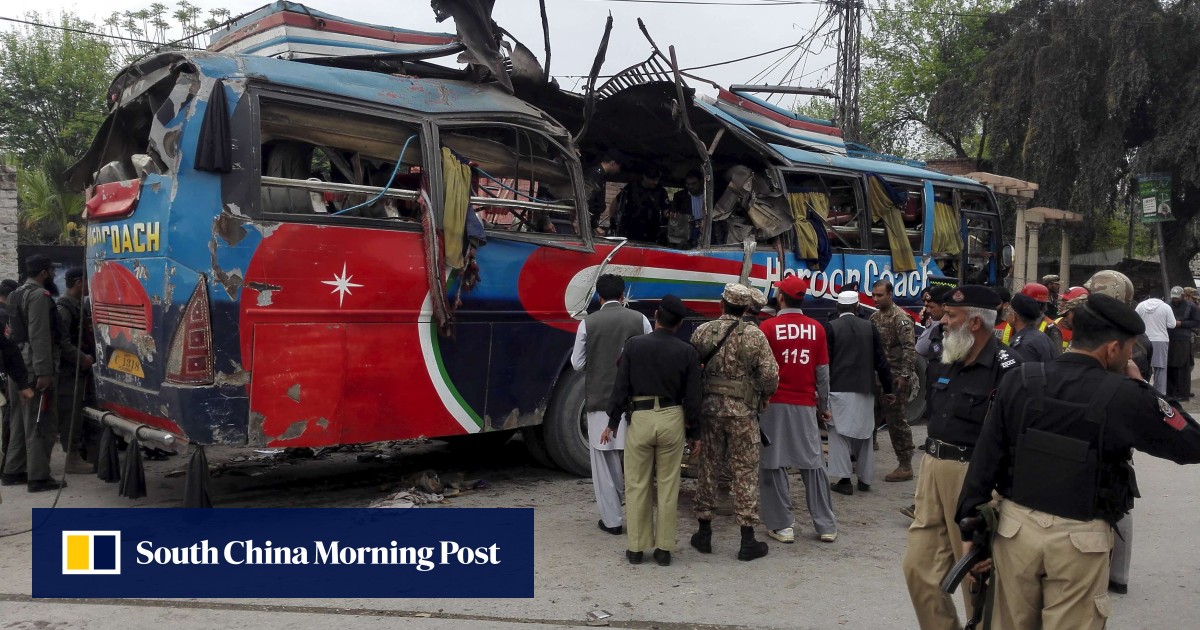 Bus blast kills 15 government employees in northwest Pakistan | South ...