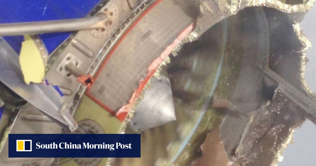 Shrapnel from disintegrating engine tore 41cm hole in Southwest ...