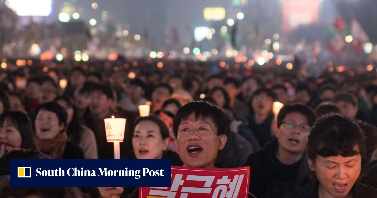 Protesters Pack South Korean Capital To Demand Scandal Hit President 0648