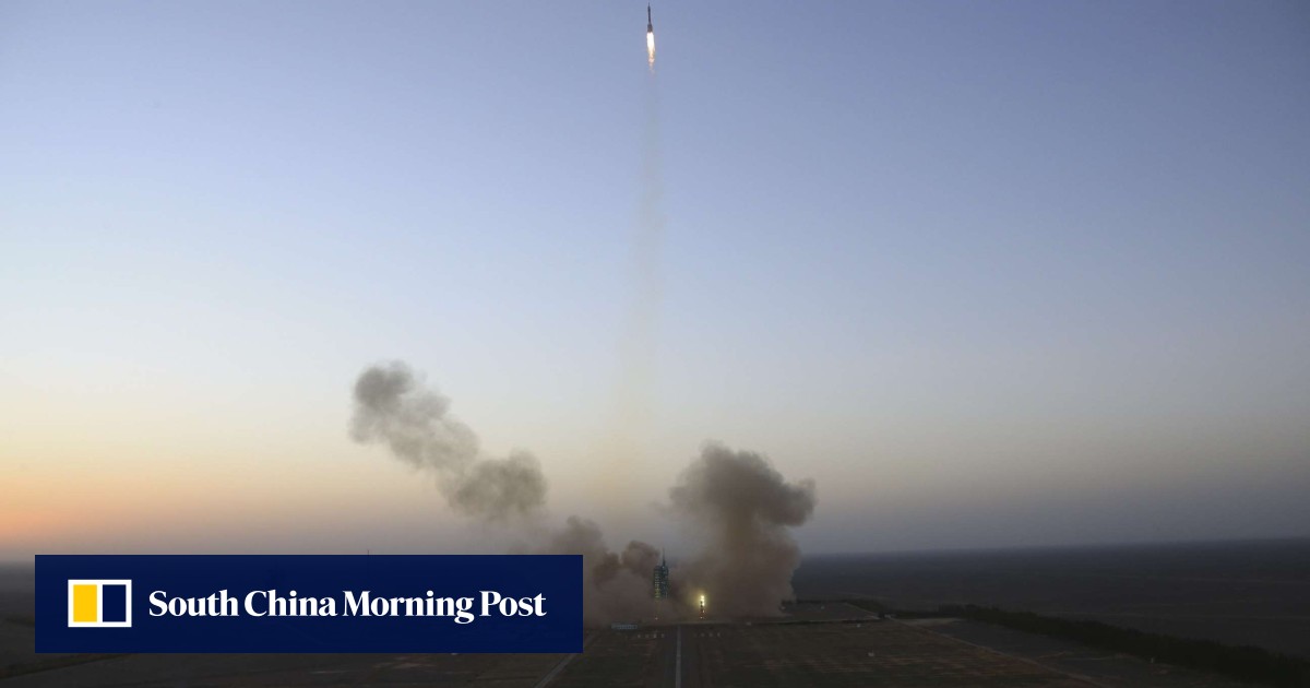 China to develop space rockets to launch from planes | South China ...