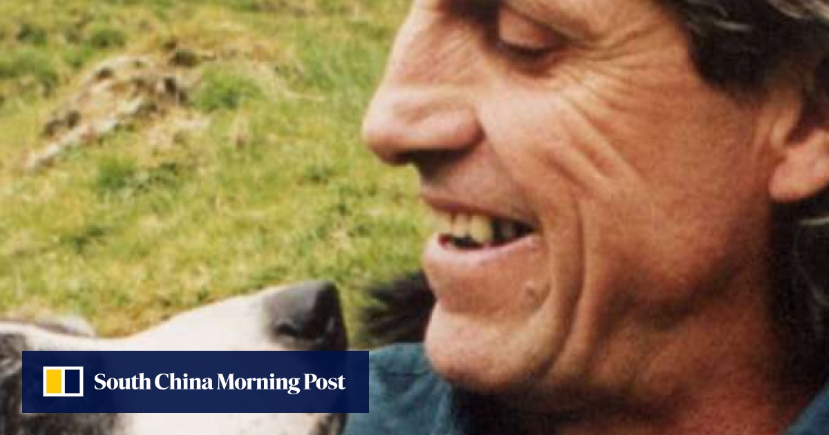 Murray Ball, creator of Footrot Flats cartoon about a farm dog called ...