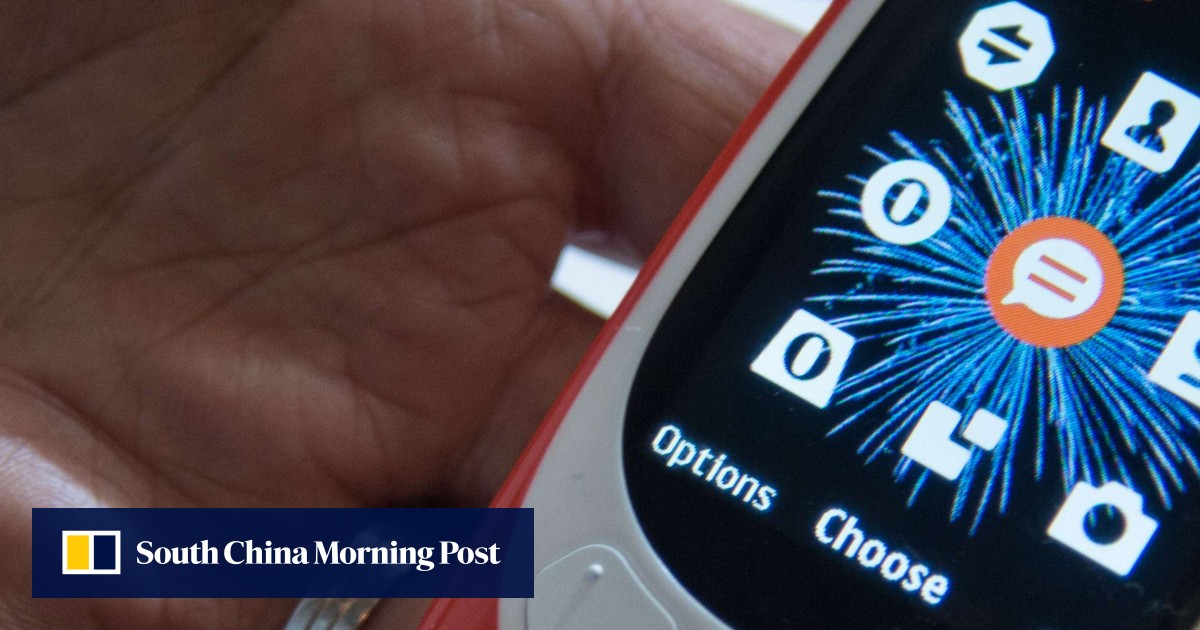 Could 2017 See The Return To Mobile Dominance Of Blackberrys And Nokias