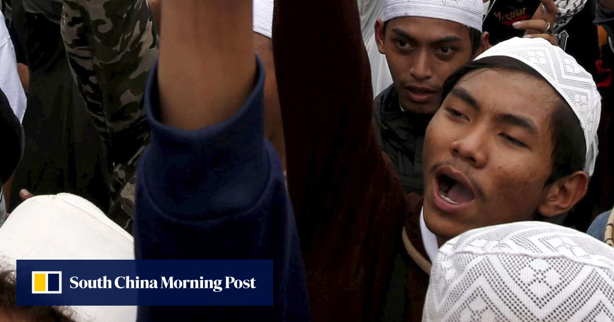 Indonesian police arrest leader of hardline Muslim group ahead of ...