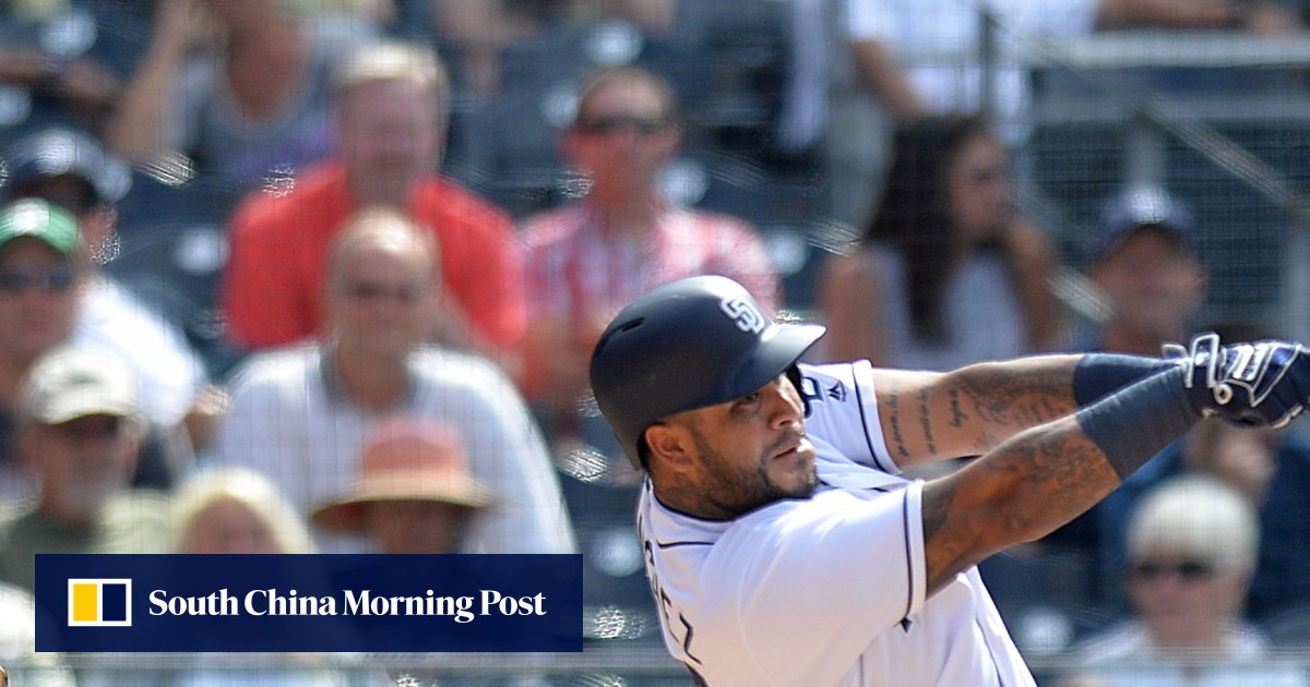 Baseball fan struck on the head by flying bat at San Diego Padres MLB ...
