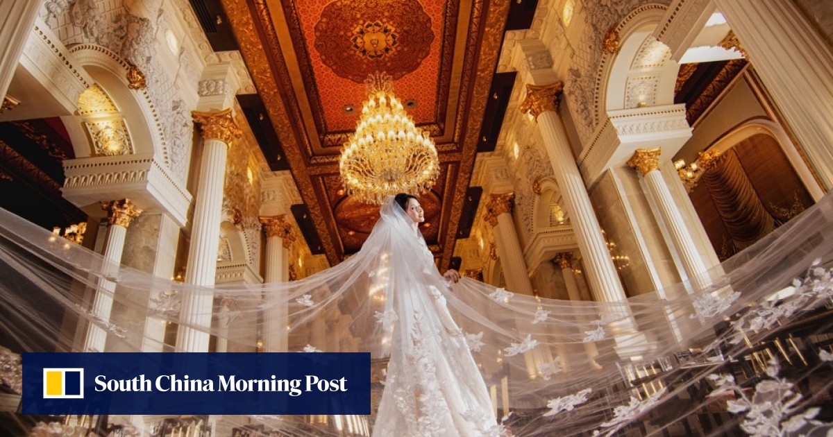 zabeel palace inside