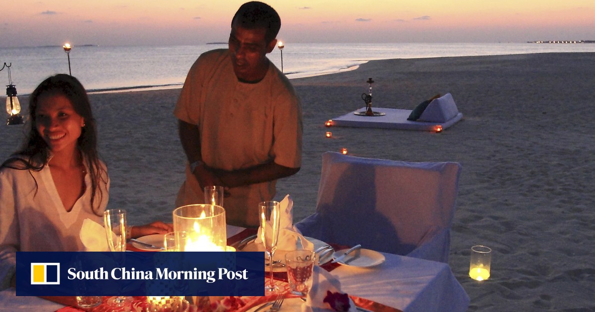 Surf’s up! More rich young Chinese head to the beach for their holidays ...