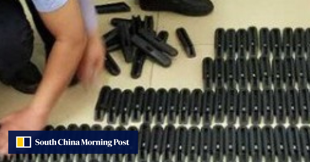 Express delivery firm tips off police about illegal gun market racket ...