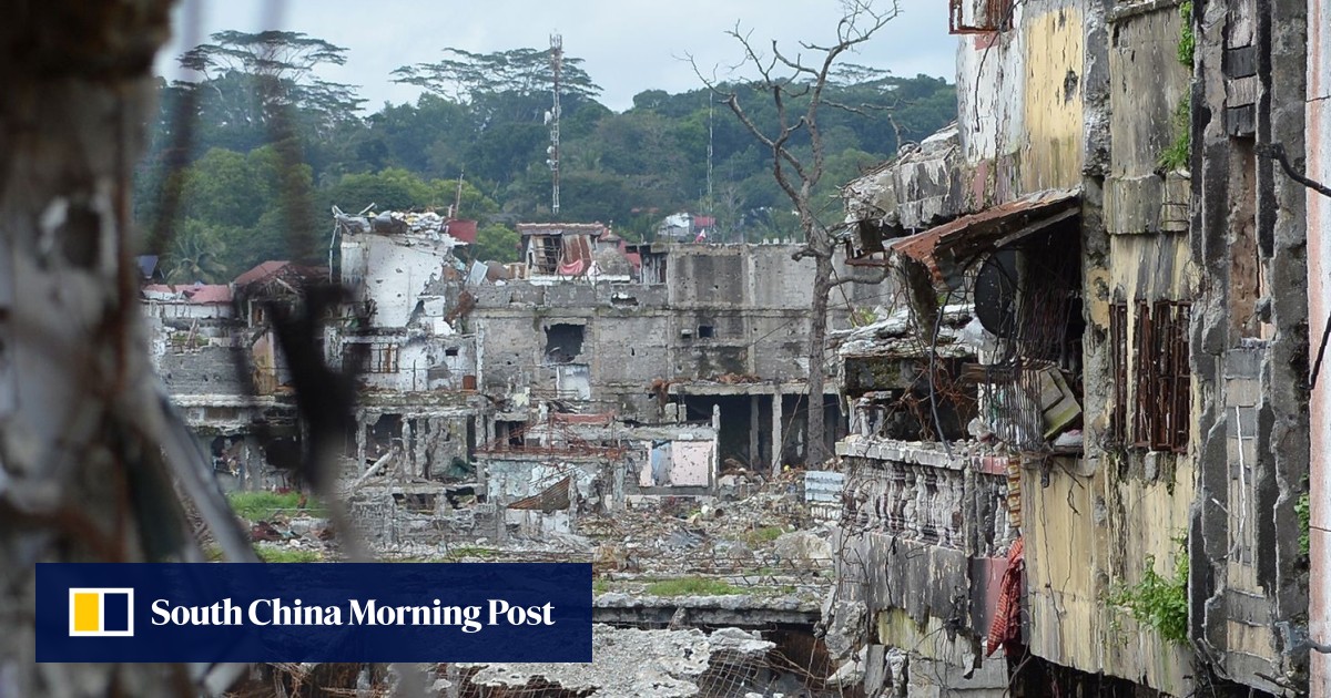 Philippines warns of lone wolf attack threat after Marawi victory ...