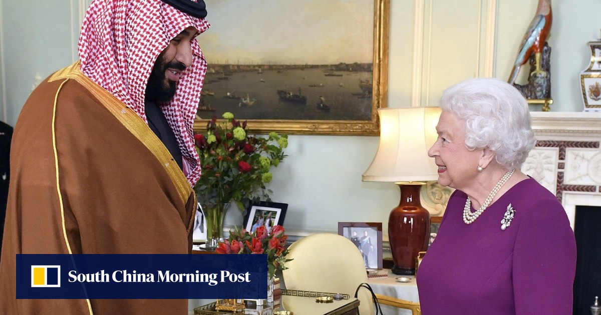 Saudi Crown Prince Mohammed bin Salman greeted by queen and protesters ...