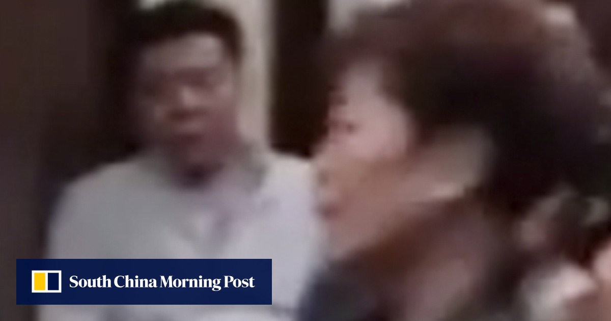 Angry Chinese tourists stage another noisy ‘patriotic’ protest after ...