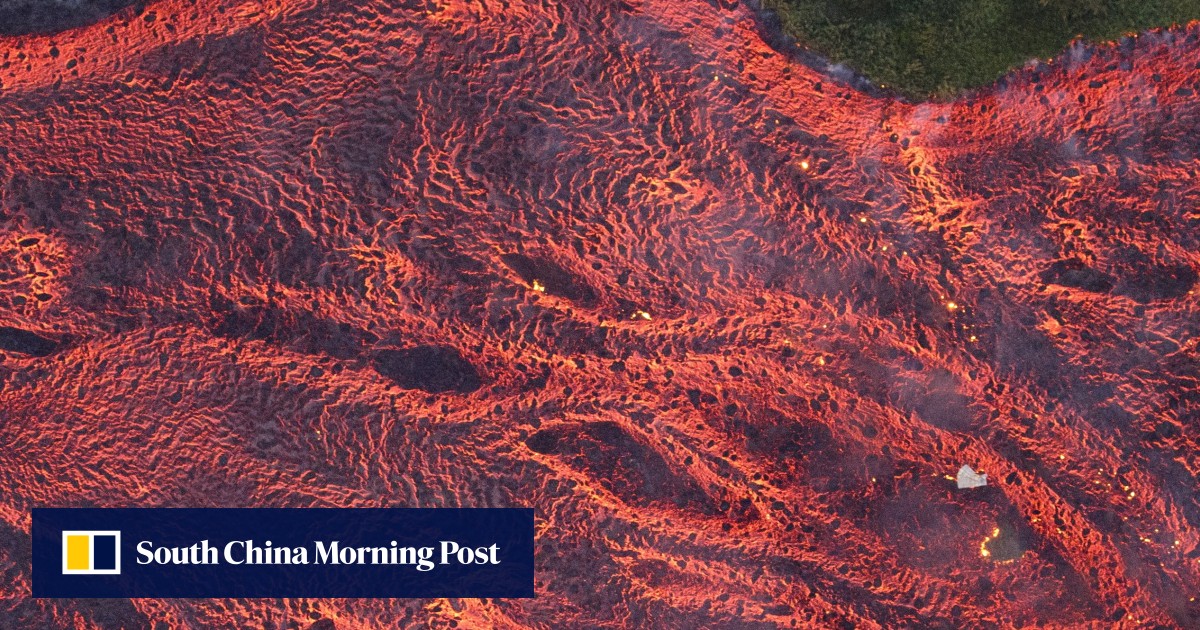 Lava rivers gush into sea, as molten rock smashes man’s leg in Hawaii ...