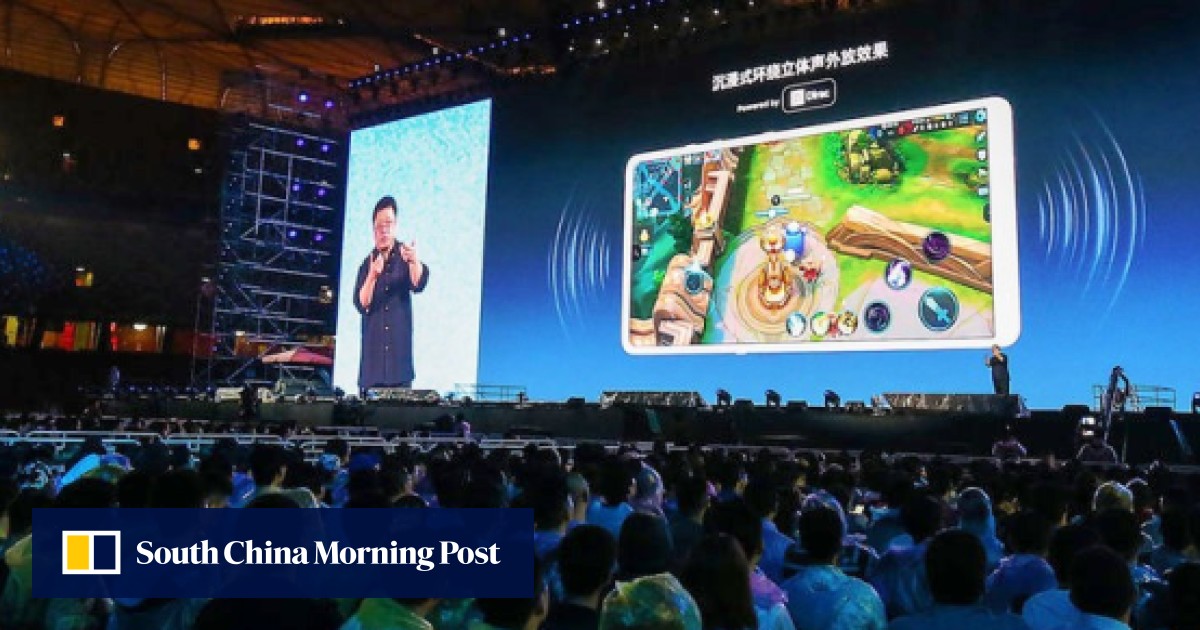 How Apple-bashing CEO of China’s Smartisan sells product launch tickets ...