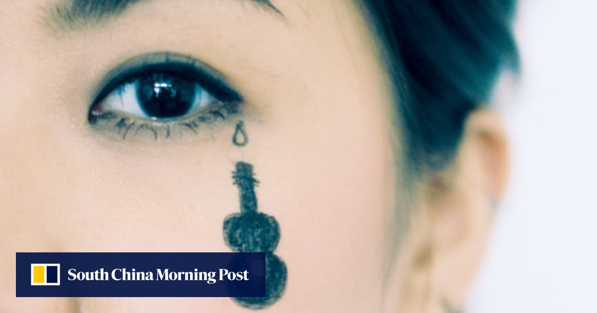 Hong Kong pop star Ellen Joyce Loo, 32, dies in fall from her Happy ...