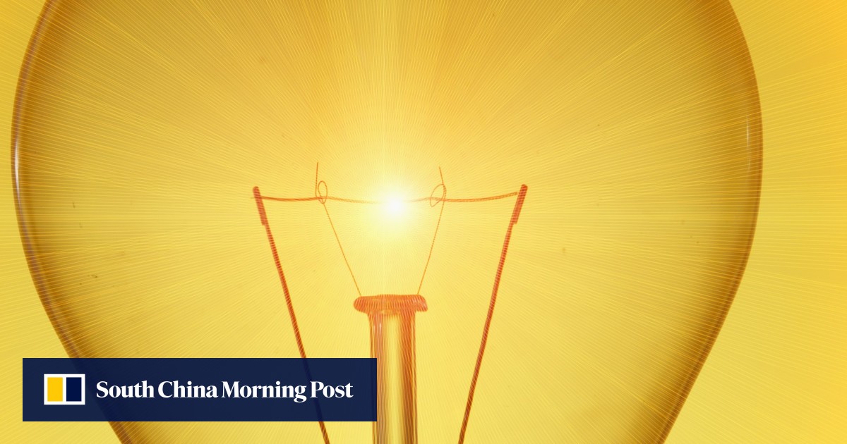 Fed up with Wi-fi? Li-fi technology turns light bulbs into smart ...