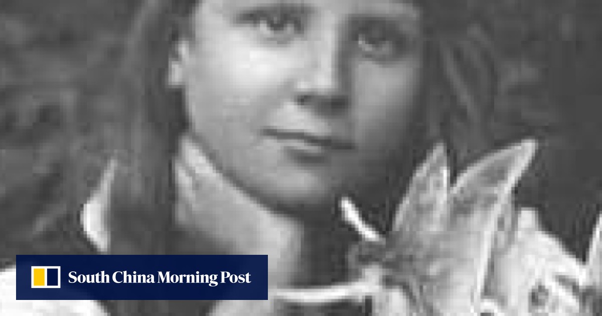 Fake fairy photos that even fooled the creator of Sherlock Holmes fetch ...