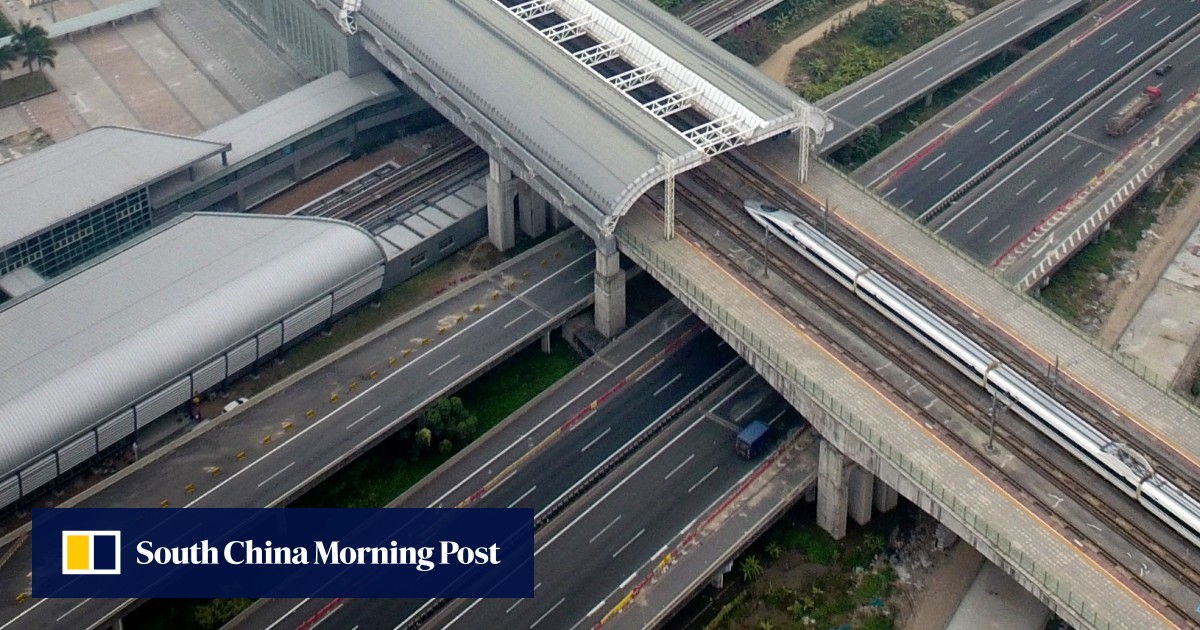 Tencent-backed online travel agency Tongcheng-eLong plans to use Hong ...