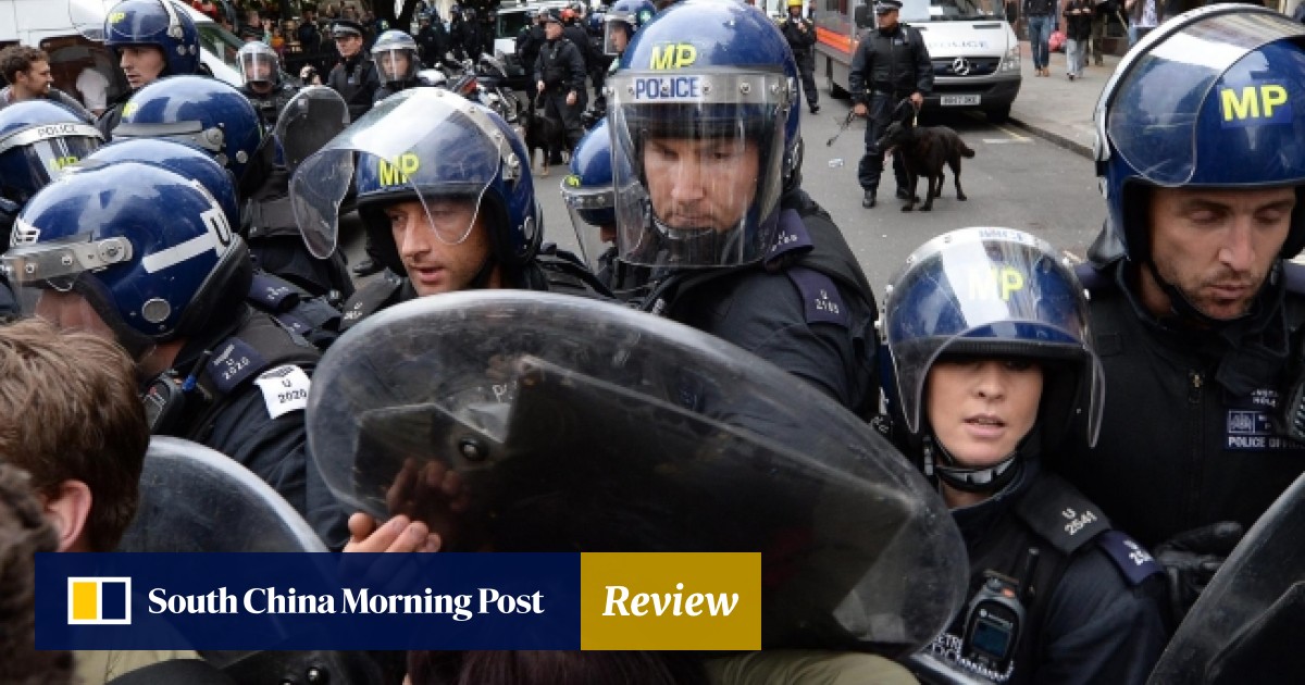 riot police uniform uk