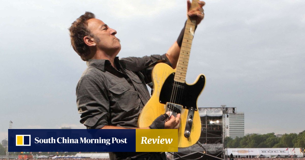 Book review: with Born to Run, Bruce Springsteen charts a true artist’s ...