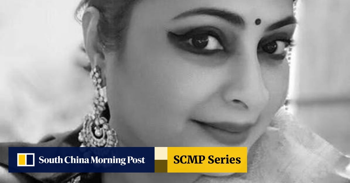 The Red Dot On An Indian Woman39s Forehead What Is It Indian Mark On