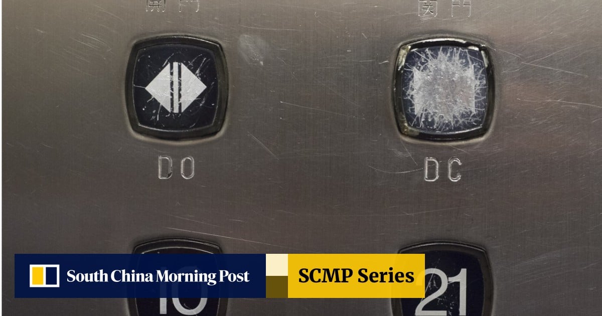 tiny buttons hong kong