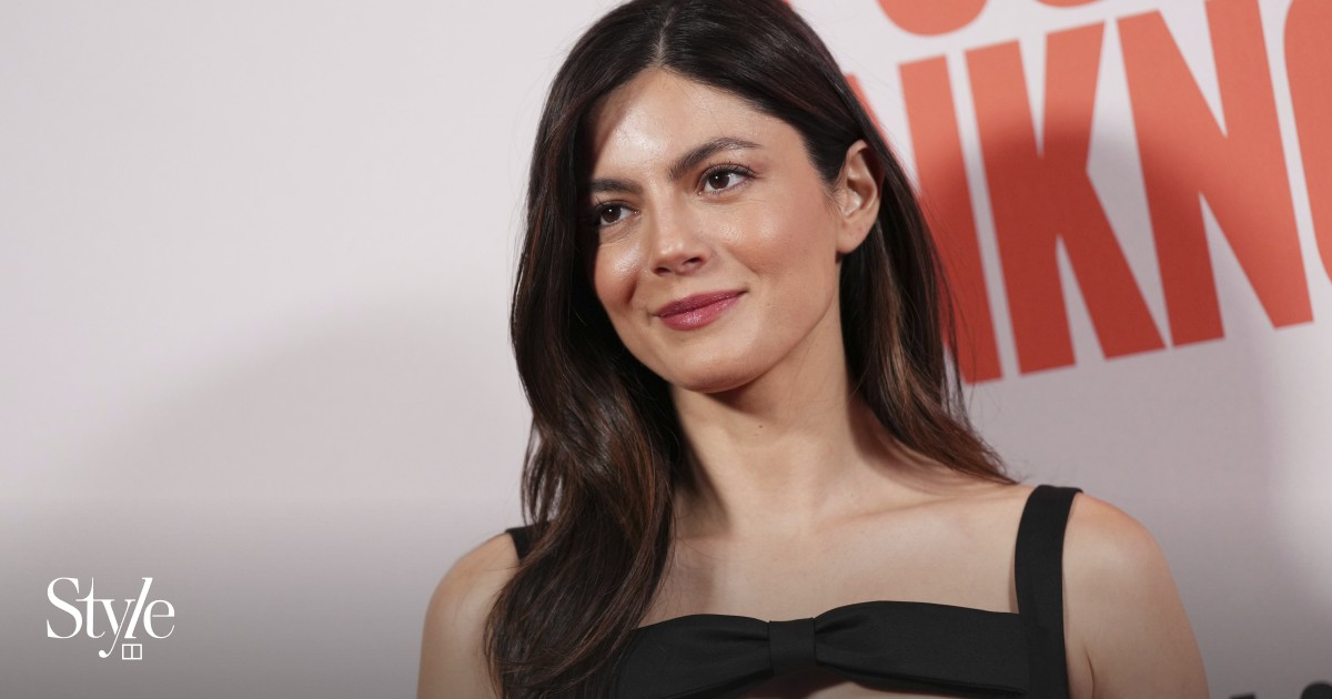 Meet Monica Barbaro, aka Timothée Chalamet’s love interest in Bob Dylan ...