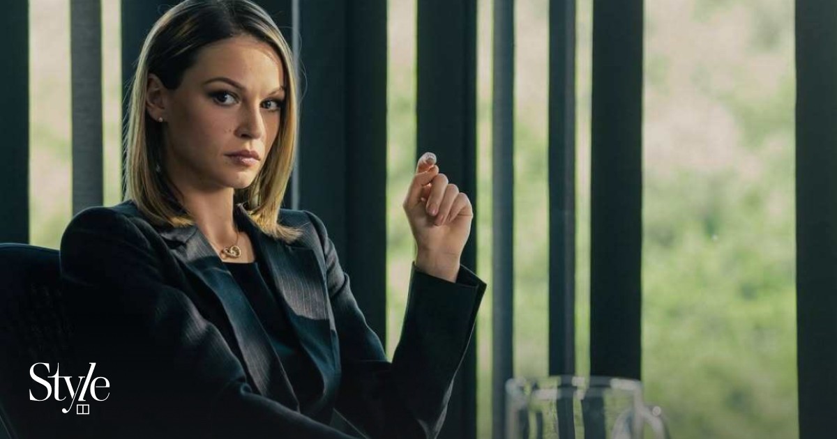 Meet Landman star Kayla Wallace, who plays the fierce lawyer Rebecca ...