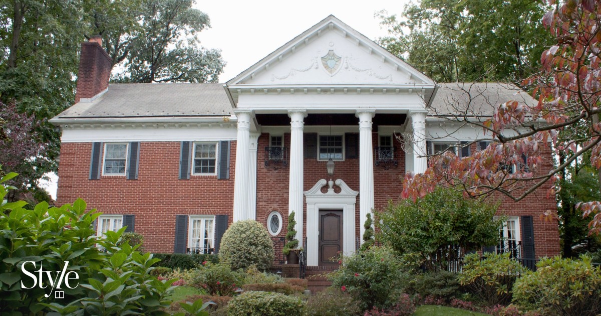 Donald Trump’s childhood home in Queens, New York City is up for ...