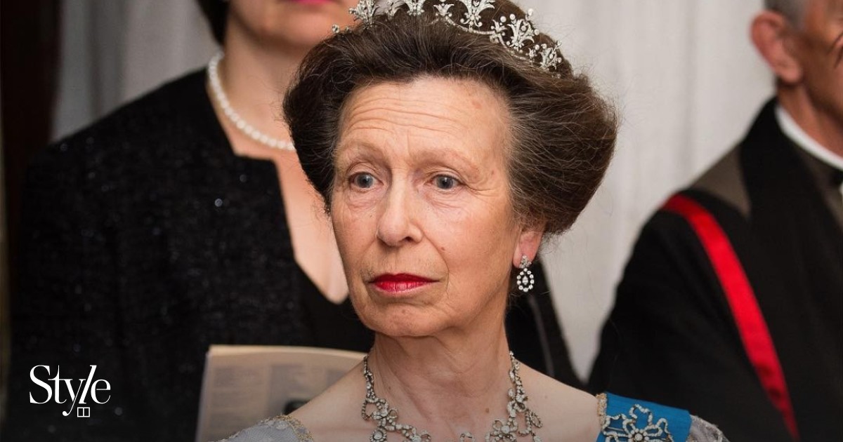 Did Princess Anne really shrug off Donald Trump? 5 times Queen ...