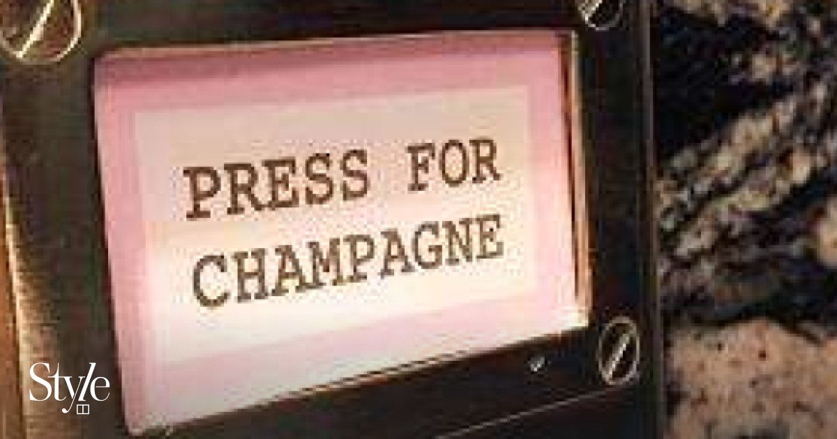 London finance workers to get desk champagne buttons | South China ...