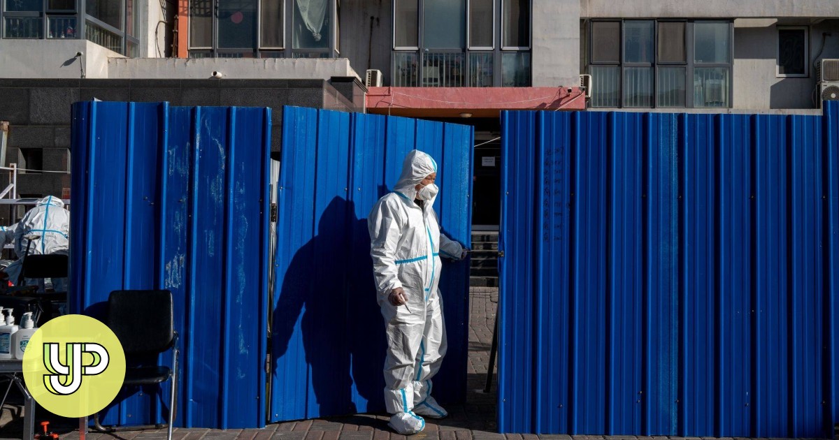 Coronavirus: China relaxes Covid controls, allows home isolation for ...