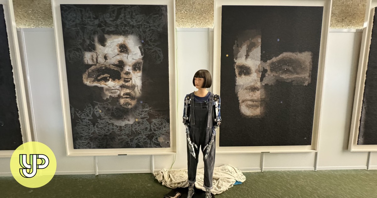 Study Buddy (Explorer): Ai-Da robot makes history selling artwork at ...