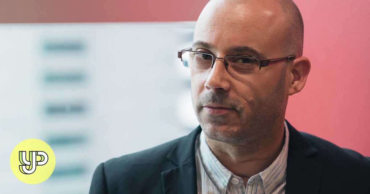 "You think alone, you write alone" - Keith Gray on being a writer ...