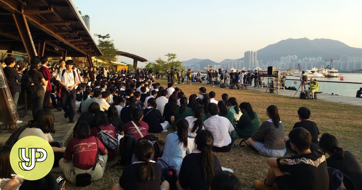 Hong Kong students hold rally to mourn death of university student who ...