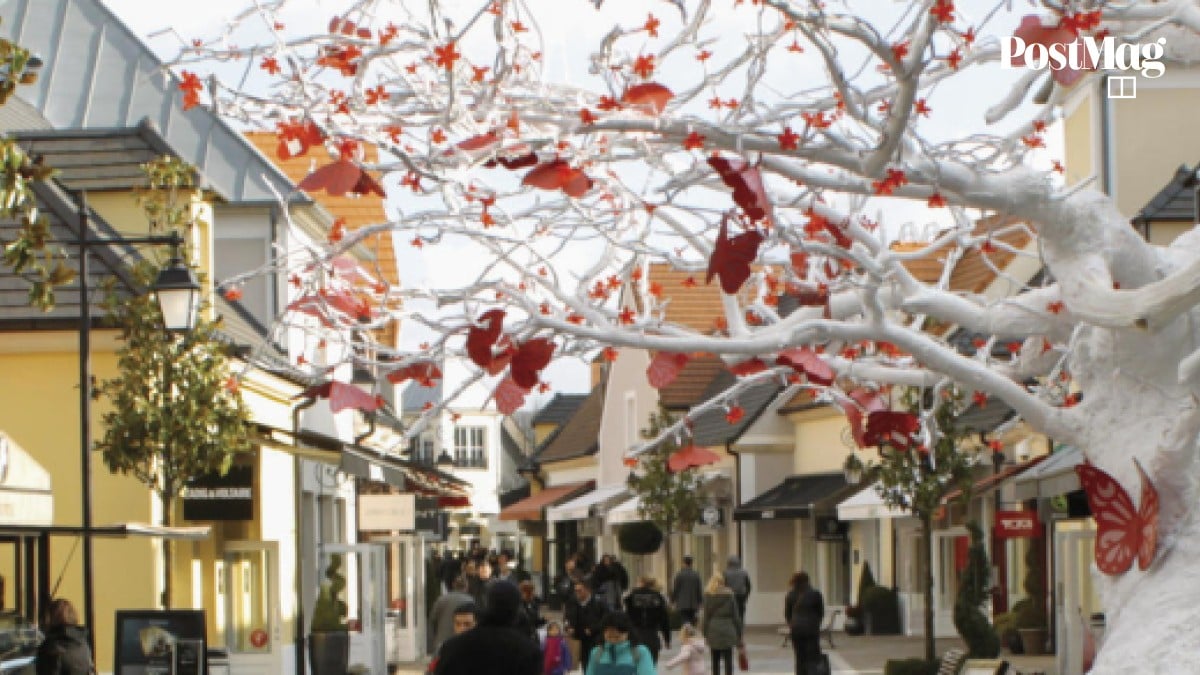British shops bow to Chinese shoppers and reap reward | South China ...