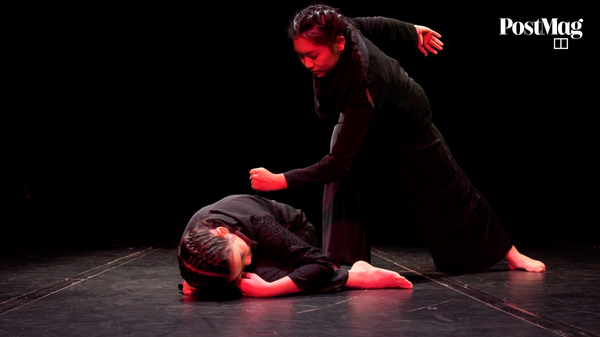 Hong Kong youth dancers draw attention to smuggling of endangered ...