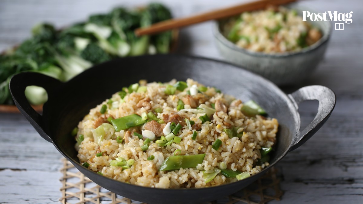 How to make fried rice that is full of flavour, with chicken and salted ...