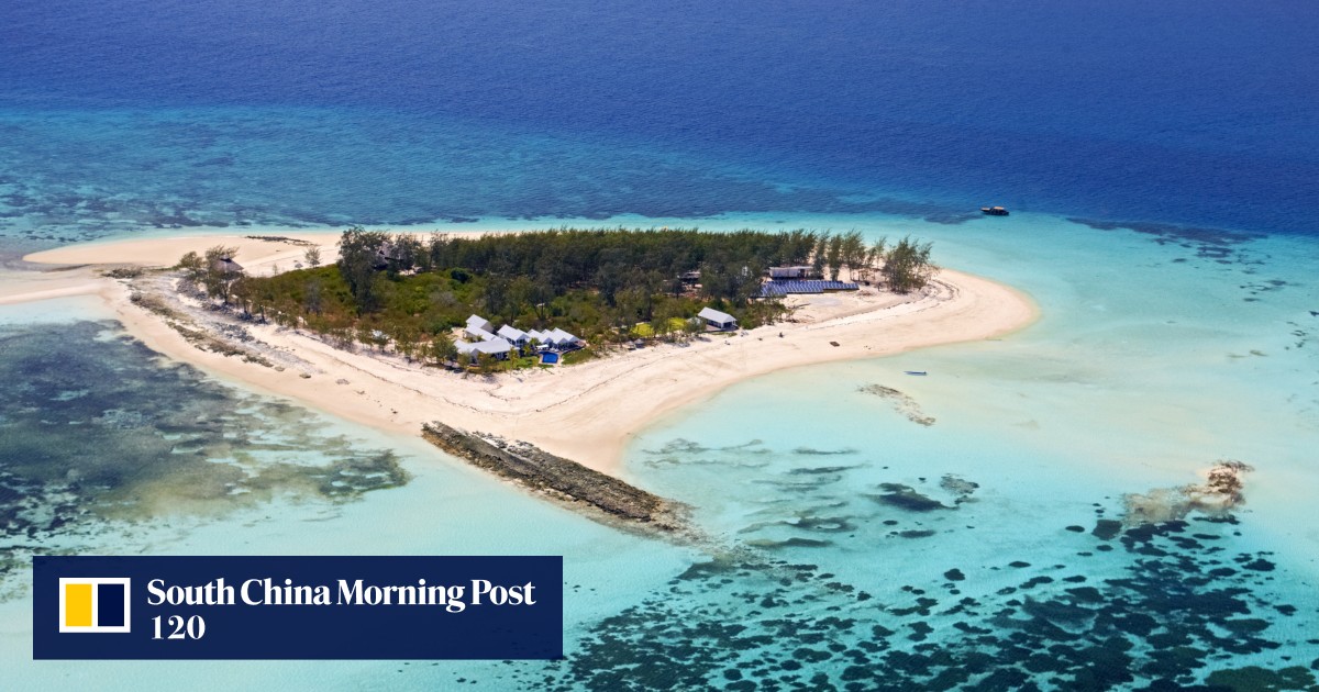 Ukraine crisis: Hundreds of Ukrainian tourists stranded in Indian Ocean ...