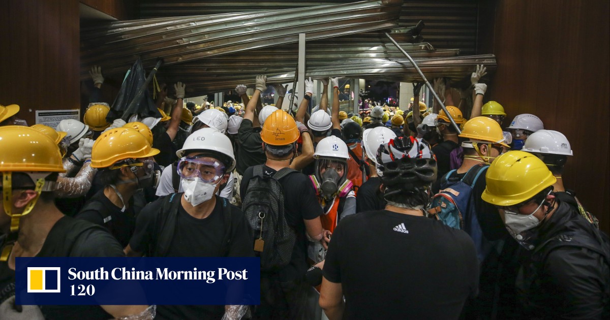 Hong Kong protests: actor Gregory Wong admits going to Legco was ...