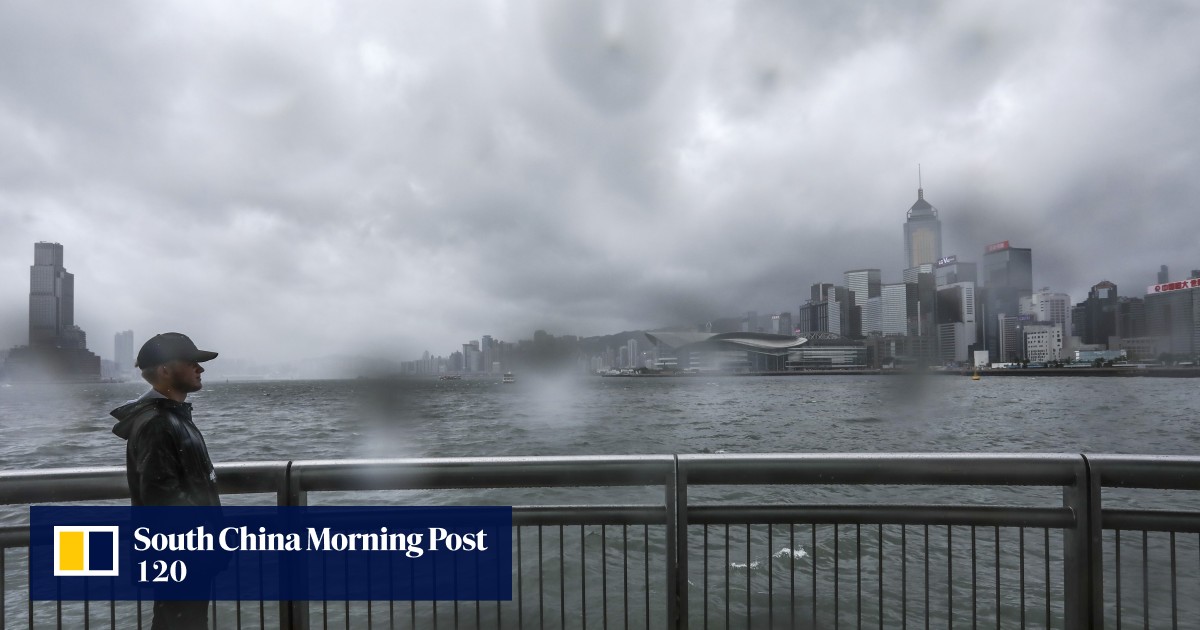 Amber rain signal and thunderstorm warning issued by Hong Kong ...
