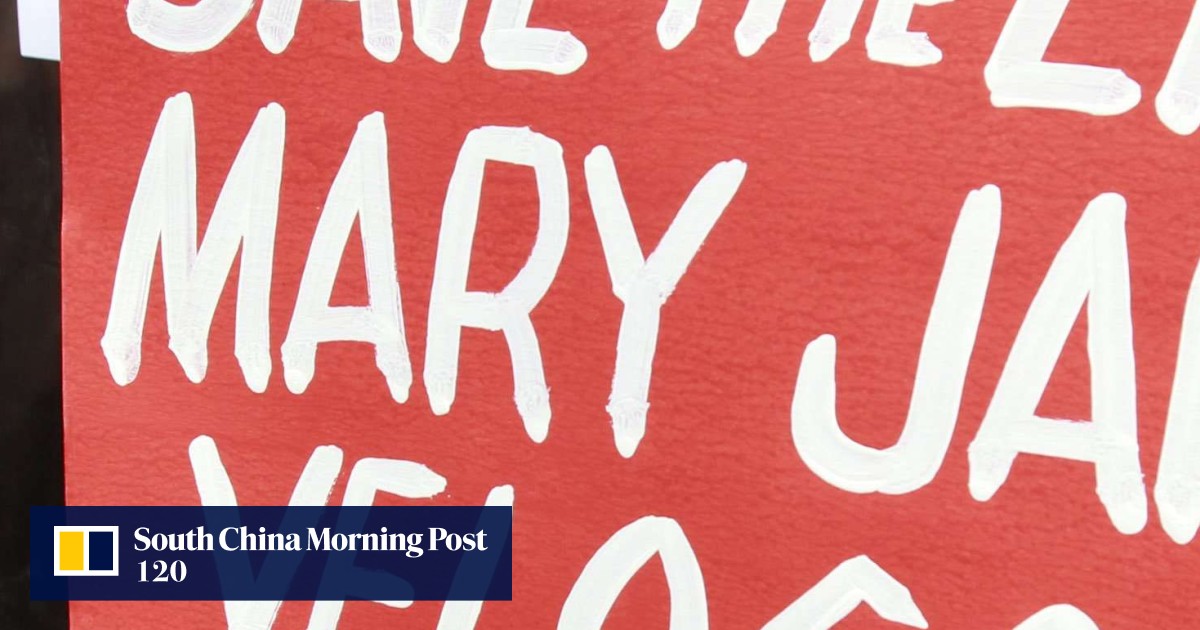 Convicted drug trafficker Mary Jane Veloso spared Indonesian firing squad – for now | South ...