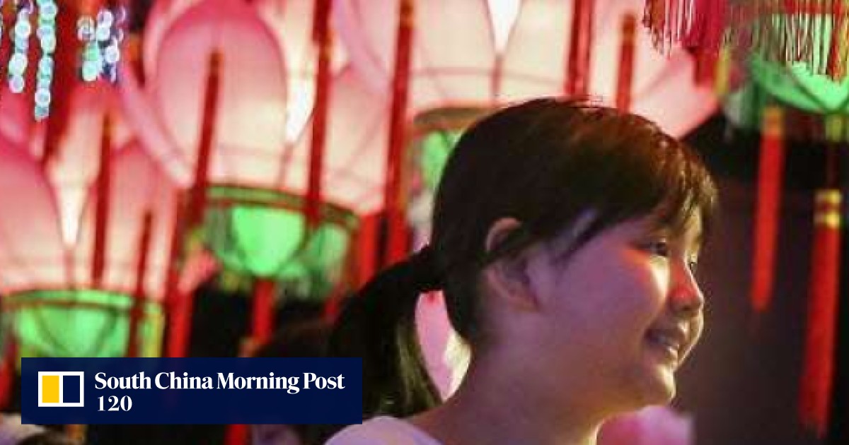 Mooncakes, lanterns, fire dragon dance: Hongkongers celebrate Mid-Autumn Festival as typhoon ...