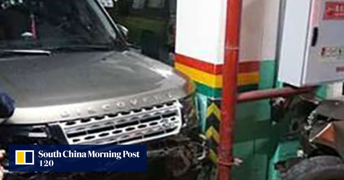 Chinese motorist leaves eight vehicles damaged in bid to drive out of ...