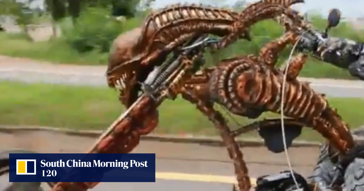 Predator riding Xenomorph bike spotted on a highway in Thailand, new ...