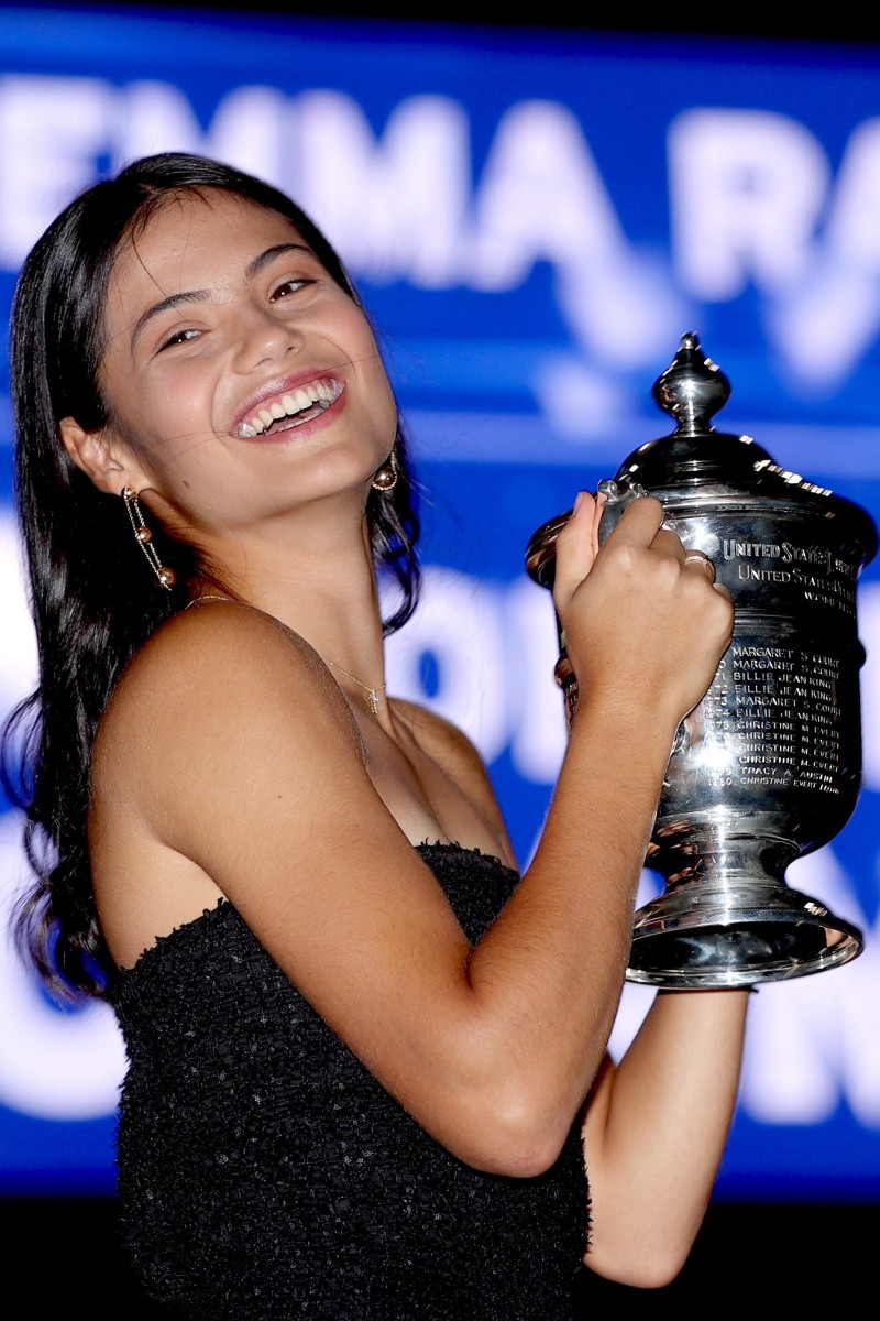 Emma Raducanu British Tennis Star Makes History And Wins