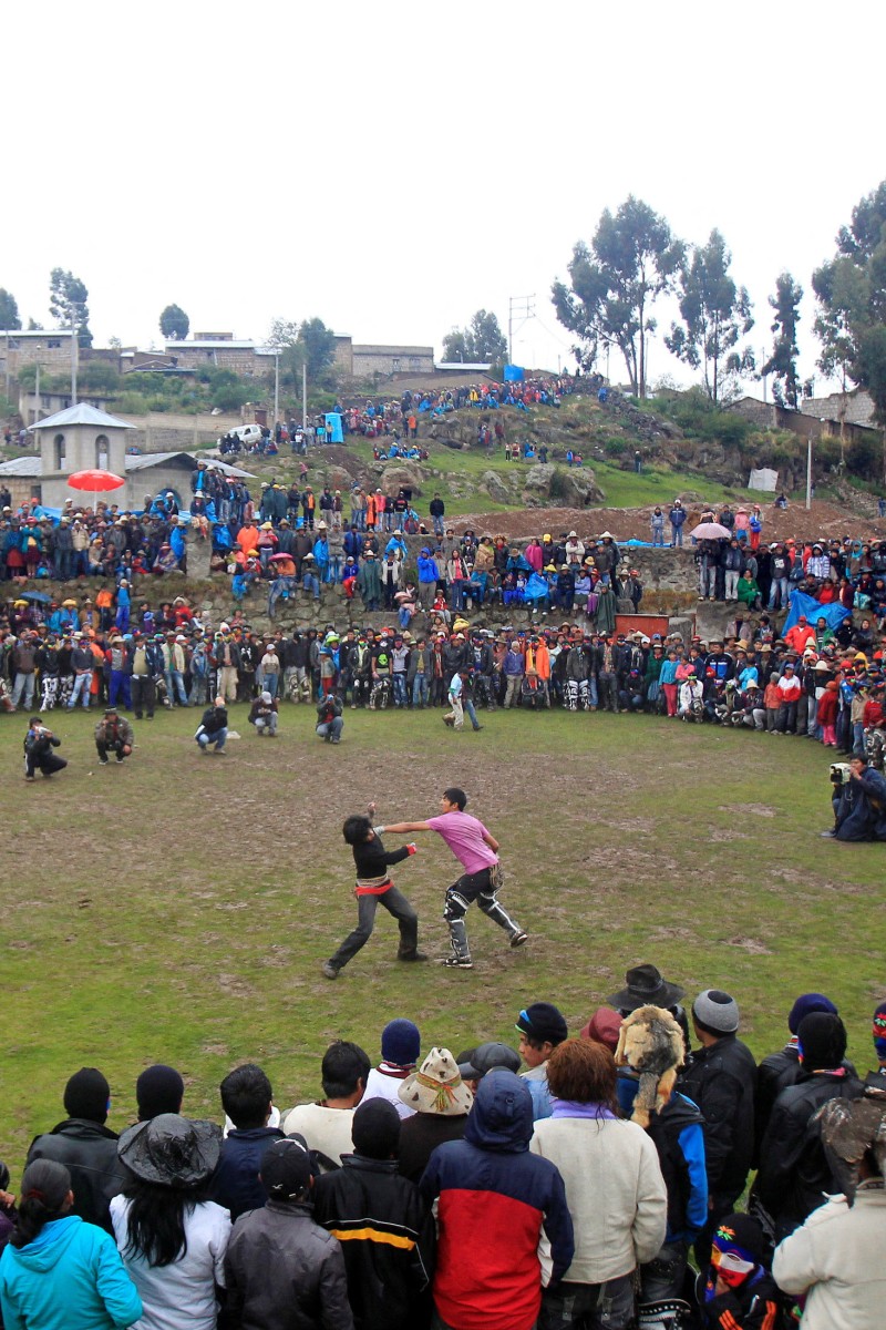 Presents and punches: Peru communities settle scores with Christmas ...
