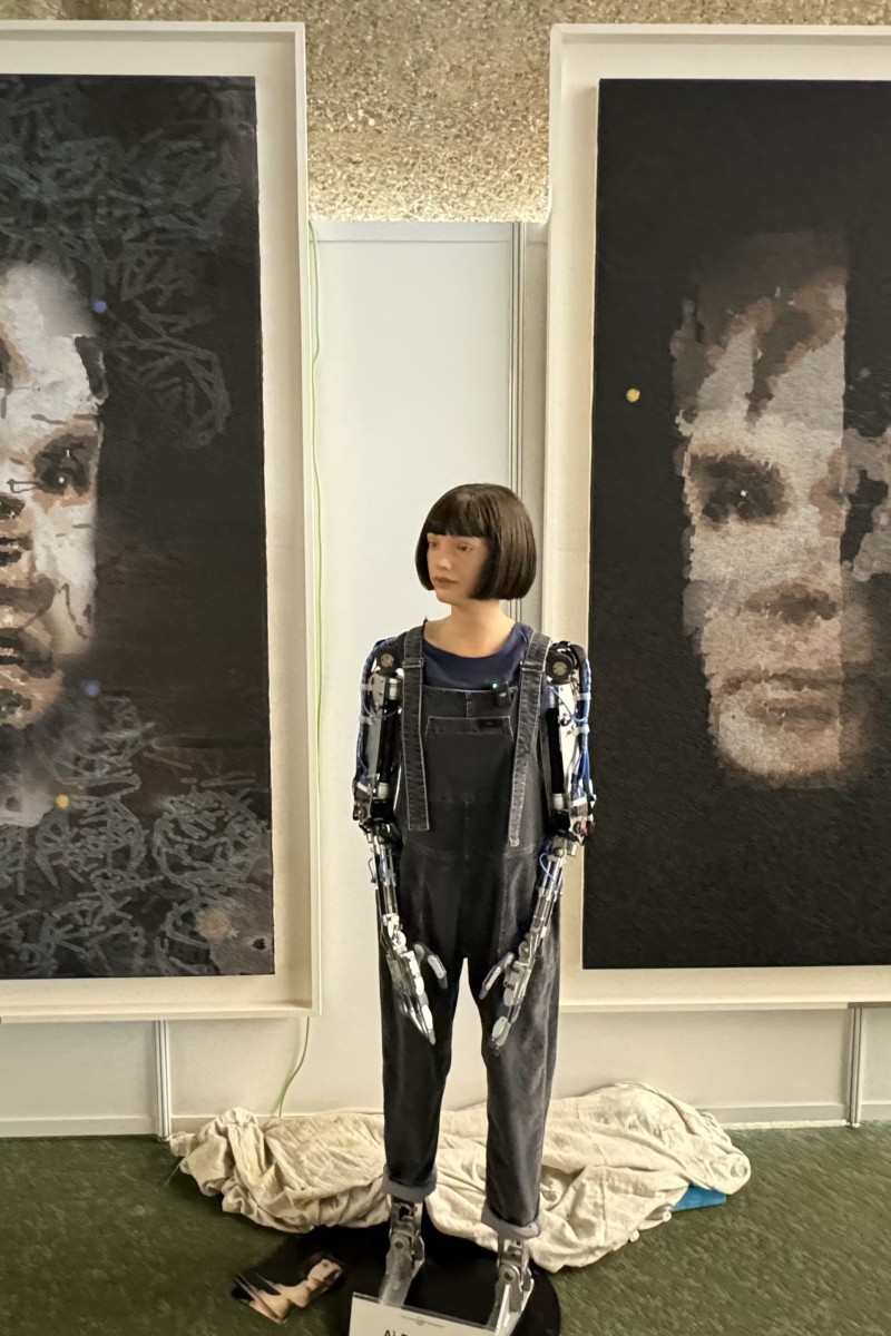 Study Buddy (Explorer): Ai-Da robot makes history selling artwork at ...
