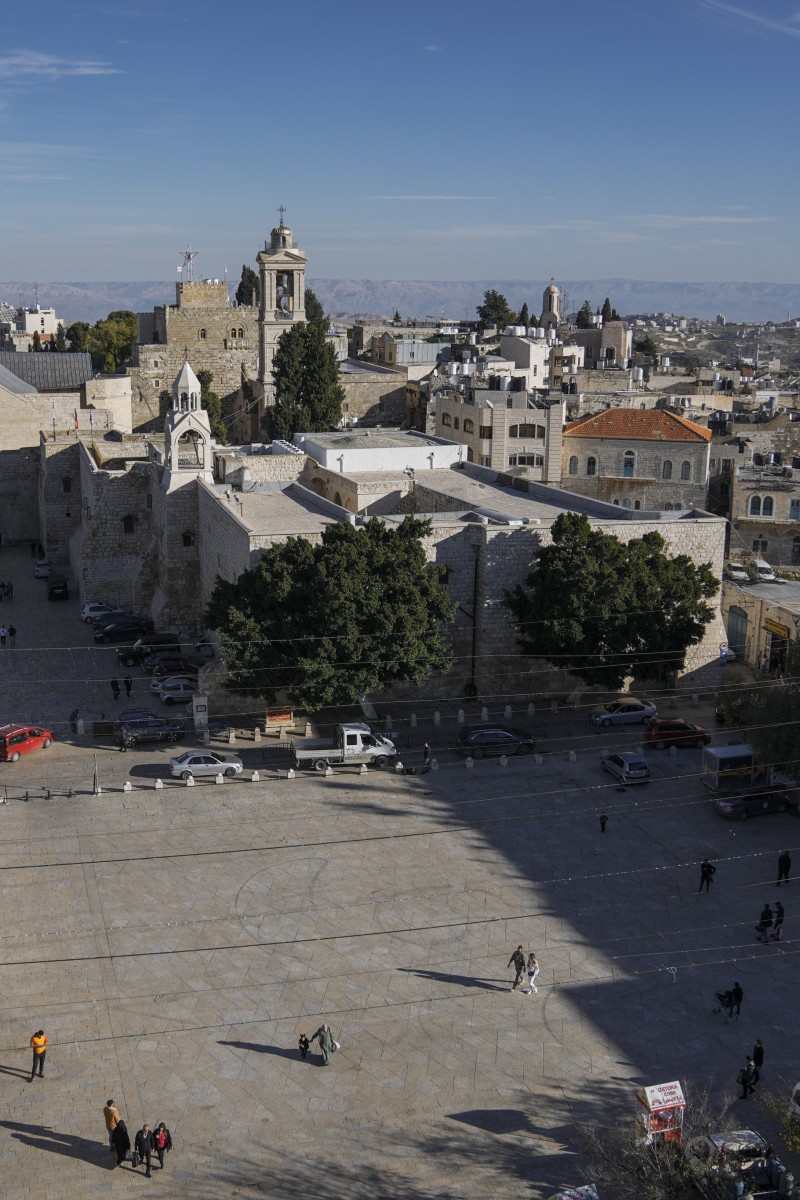 Christmas cheer eludes Bethlehem as Israel-Gaza war deepens gloom ...