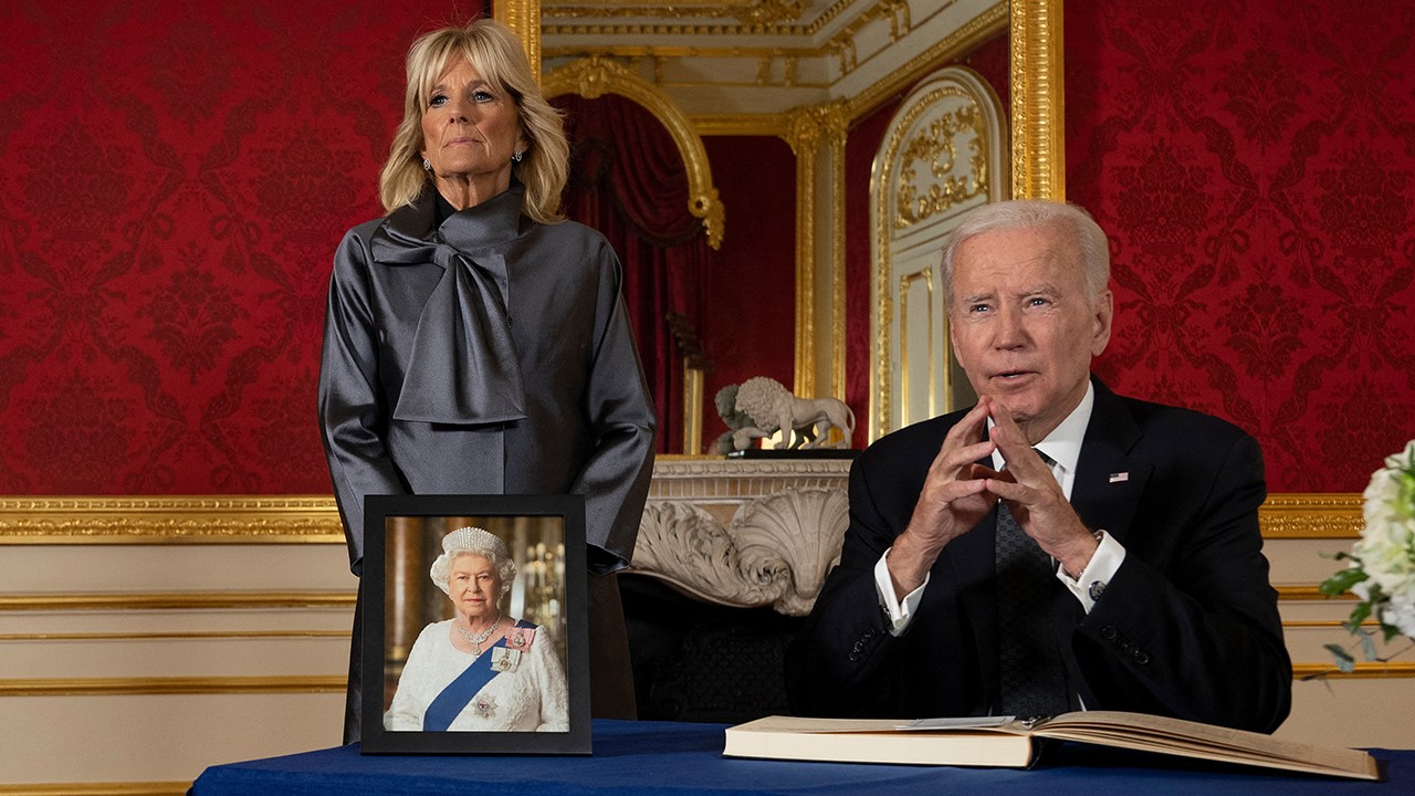 Meet Han Zheng, the man just appointed China’s new vice-president ...