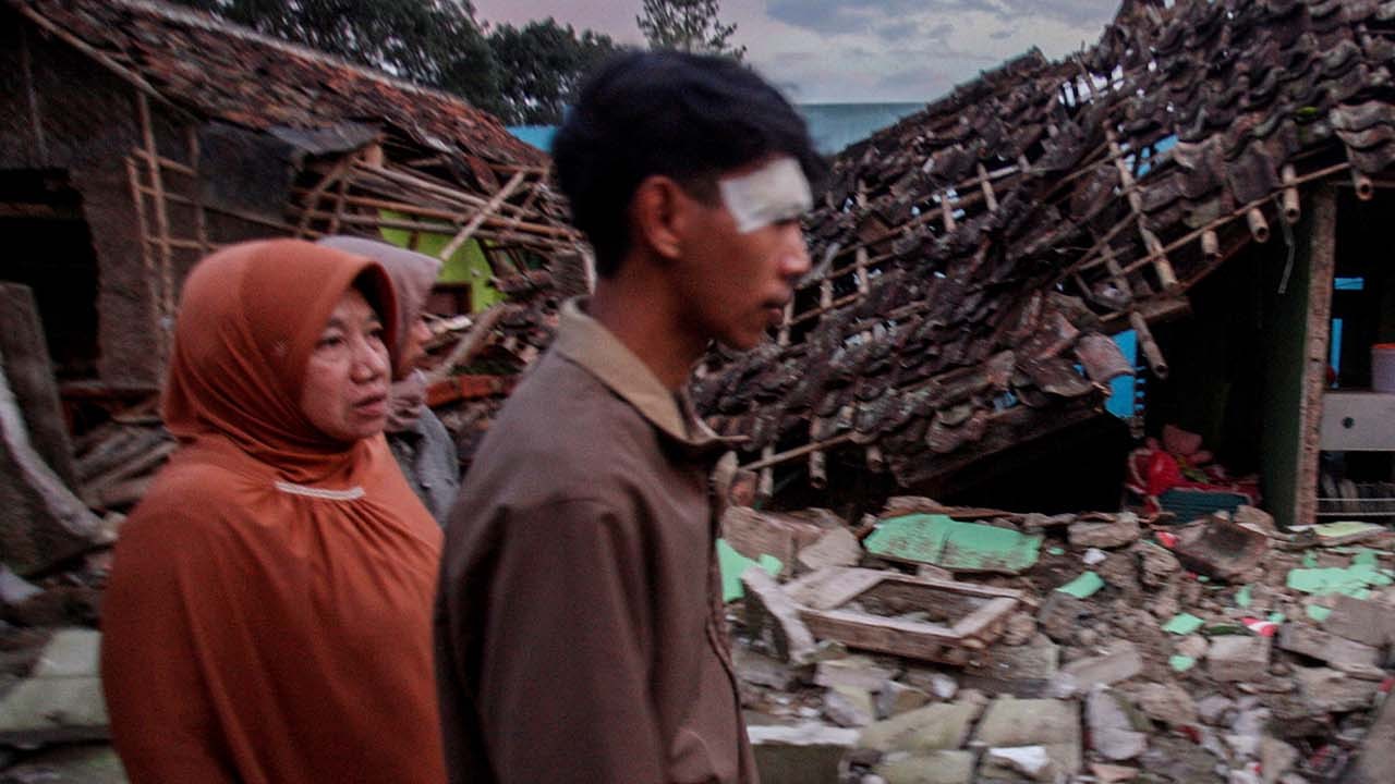 Indonesia counts cost of deadly West Java earthquake: ‘most of the ...
