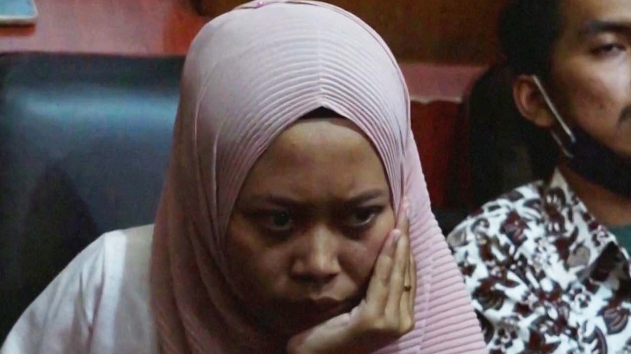 Indonesia Football Tragedy Victims Families Outraged After Court